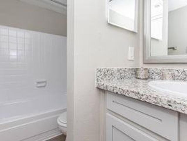 Falls of Maplewood Apartments 1 Bedroom Apartment for Rent at 9600 Glenfield Ct, Houston, TX 77096 Meyerland Area