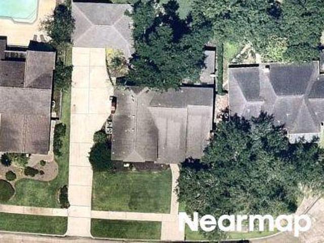 Falmouth Dr
