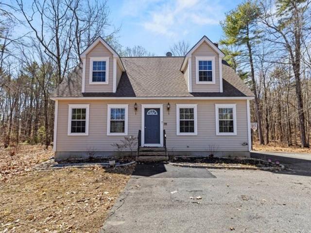 Falmouth Rd, Windham, Home For Sale