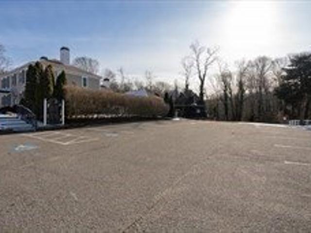 Falmouth Rd, Barnstable, Home For Sale