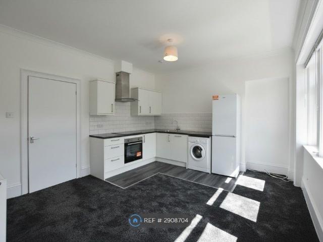 Falside Road, Paisley PA2, 2 bed flat to rent, £950 pcm | PrimeLocation