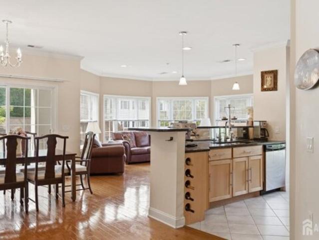 Falston Cir, Old Bridge, Condo For Sale