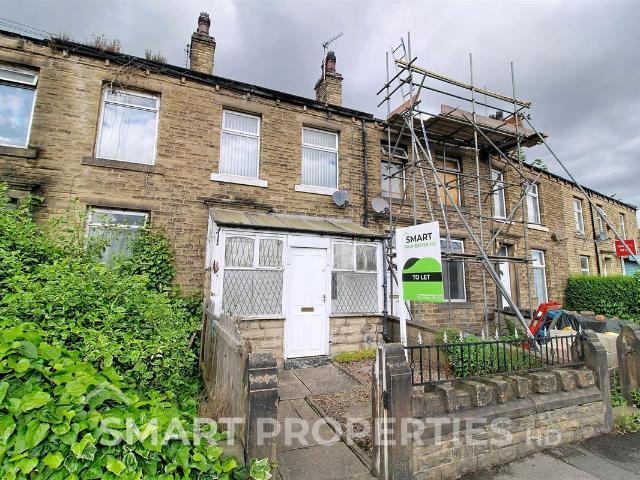 Fartown Green Road, Huddersfield HD2, 2 bed terraced house to rent, £770 pcm | PrimeLocation