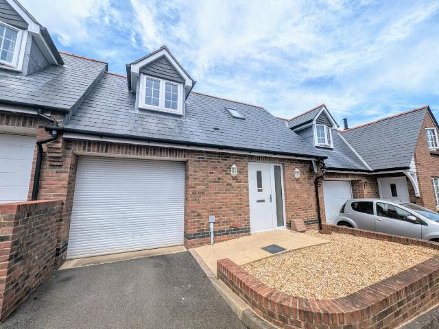 Farwell Crescent, Chickerell DT3, 1 bed terraced house to rent, £900 pcm | PrimeLocation