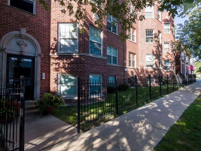 Farwell 2 Bedroom Apartment for Rent at 1706 W Farwell Ave, Chicago, IL 60626 Rogers Park