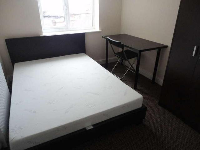 Far Gosford Street, Stoke, Coventry, CV1