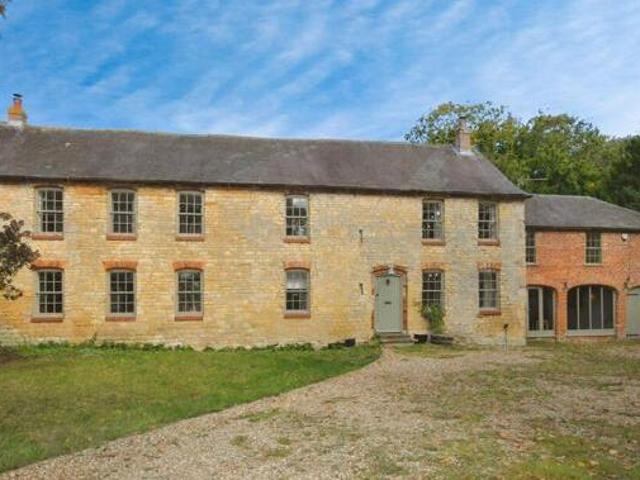 Far End, Boothby Graffoe, 5 Bedroom Detached