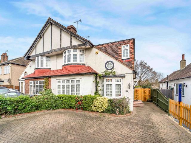 Faraday Avenue, Sidcup DA14, 4 bed semi detached house to rent, £2,700 pcm | PrimeLocation