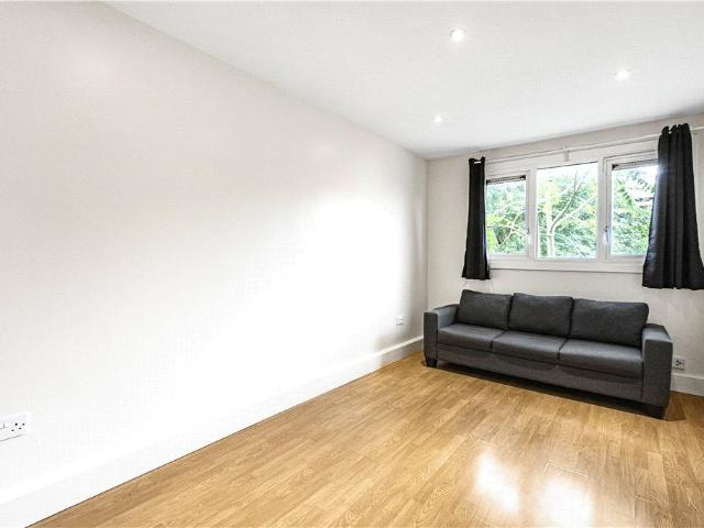 Faraday Close, London N7, 1 bed maisonette to rent, £2,250 pcm | PrimeLocation