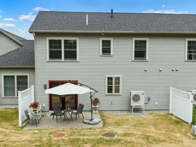 Faraday Dr Unit C, Cumberland, Home For Sale