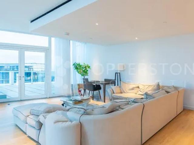 Faraday House, Arches Lane, London, SW11 8AB, United Kingdom | 4 bed apartment for rent #140799872 | Rentberry