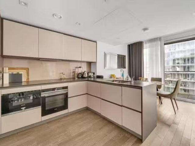 Faraday House, Battersea Power Station 2 bed apartment £3,98.