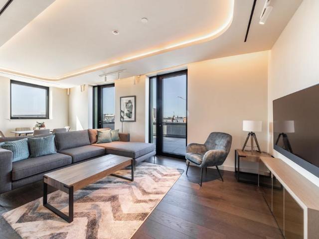 Fareham Street, London W1F 3 bed flat to rent £7,000 pcm £1,615 pw
