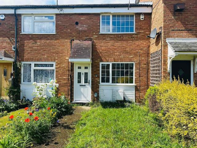Fareham Way, Houghton Regis LU5, 2 bed terraced house to rent, £1,300 pcm | PrimeLocation