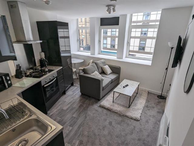 Fargate 213, 1 Church Street S1, 1 bed flat to rent, £775 pcm | PrimeLocation