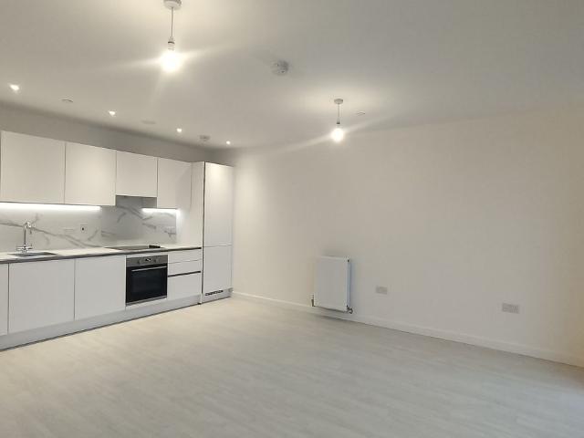 Farine Avenue, Hayes UB3, 1 bed flat to rent, £1,800 pcm | PrimeLocation