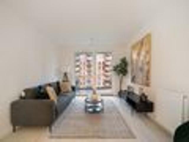 Farine Avenue, Hayes UB3, 2 bed flat to rent, £2,150 pcm | PrimeLocation
