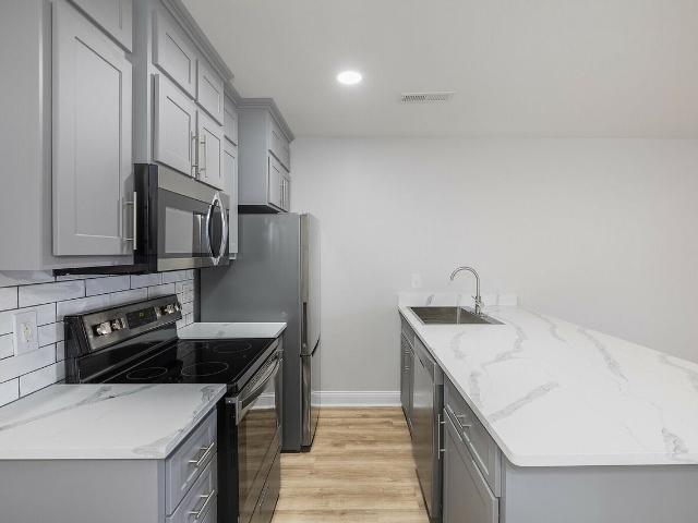 Faris Residences Strawberry Station 2 Bedroom Apartment for Rent at 101 Cypress Plantation Rd, Moncks Corner, SC 29461