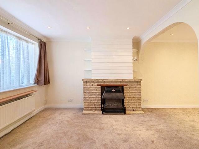 Farm Avenue, Swanley BR8, 2 bedroom semi detached house to rent 69700301 | PrimeLocation