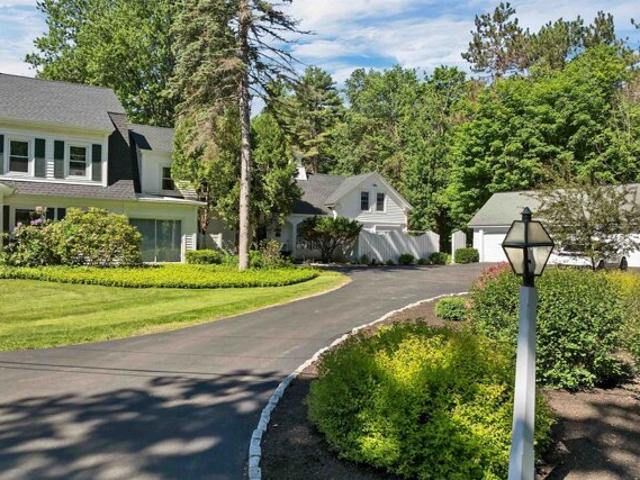 Farm House Ln, Wolfeboro, Home For Sale