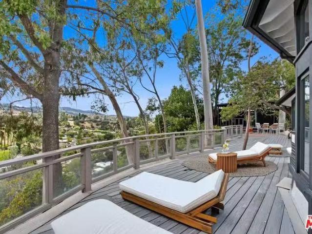 Farm House, Residential Lease Sherman Oaks, CA 3553 Cody Rd