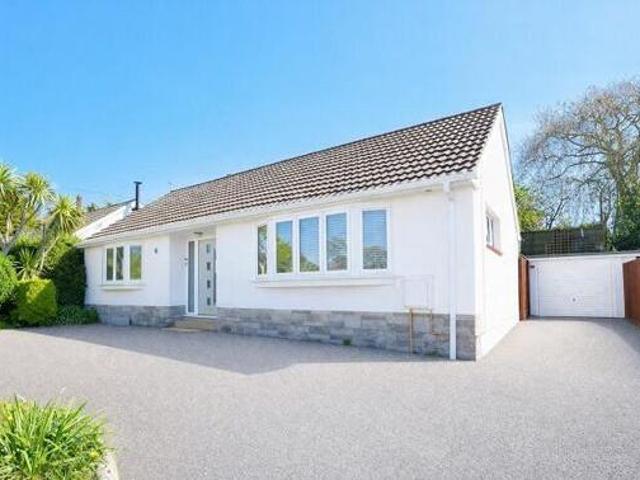Farm Lane South, Barton On Sea, 2 Bedroom Detached