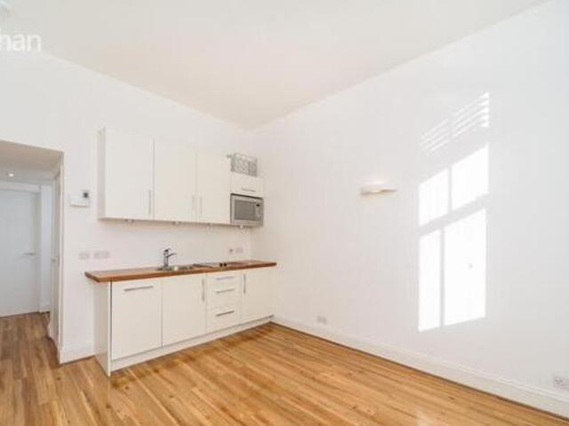 Farm Road, Hove, 1 Bedroom Flat