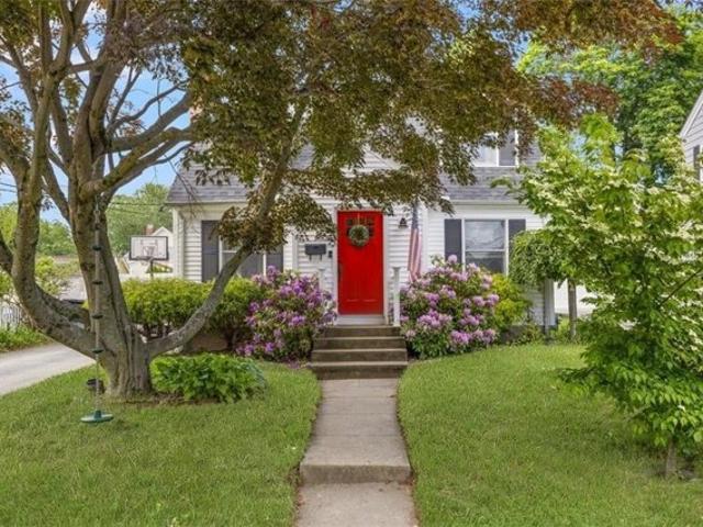 Farm St, Cranston, Home For Sale