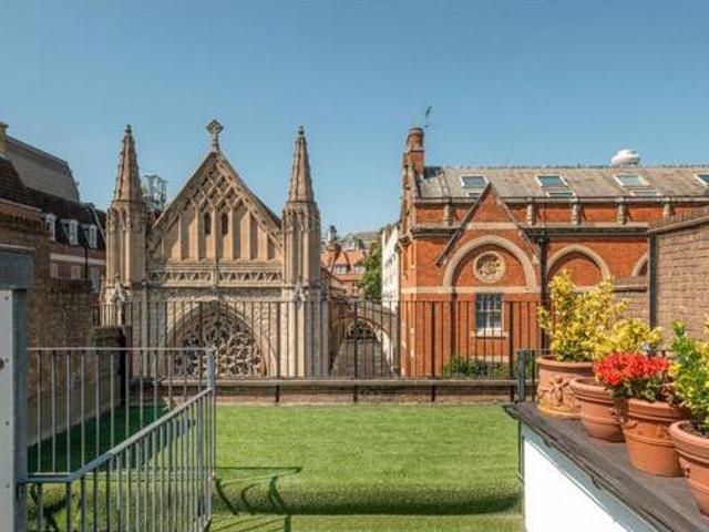 Farm Street, Mayfair, 8 Bedroom Terraced