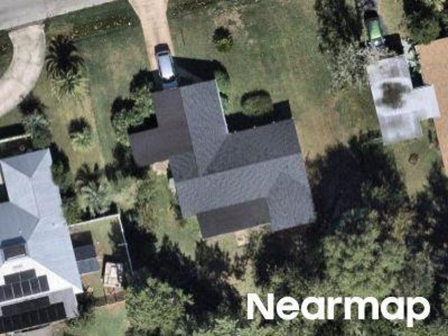 Farmbrook Ln