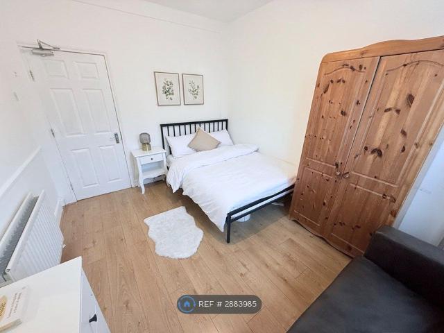 Farmer Road, London E10, Room to rent, £780 pcm | PrimeLocation