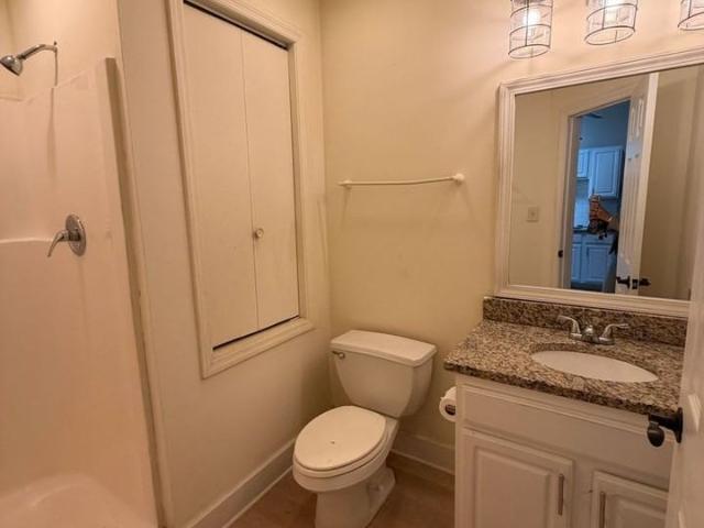 Farmer's Exchange Athens 3 Bedroom Apartment for Rent at 580 E Broad St, Athens, GA 30601