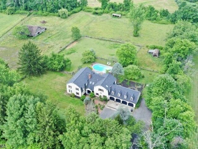 Farmersville Rd, Tewksbury Township, Home For Sale