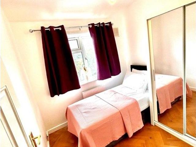 Farmfield Road, Bromley BR1, Room to rent, £600 pcm | PrimeLocation