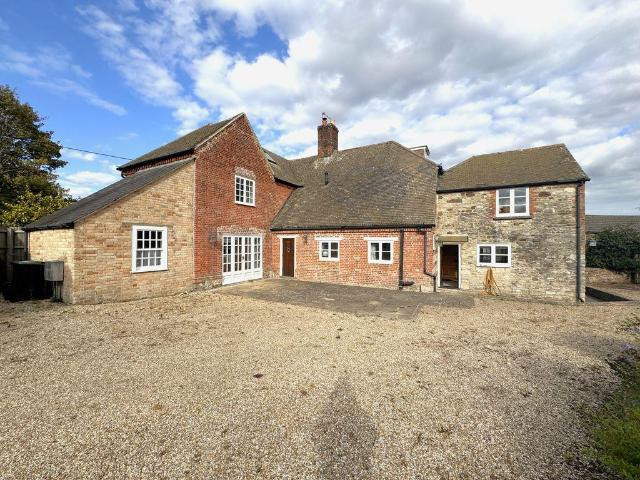 Farmhouse, Worgret Road, Wareham 5 bed cottage to rent £2,995 pcm £691 pw