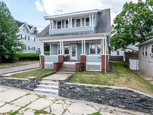 Farmington Ave, Cranston, Home For Sale