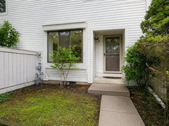 Farmington Chase Cres, Farmington, Home For Sale
