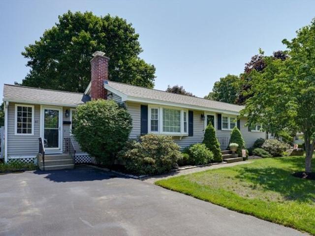 Farmington Cir, Marlborough, Home For Sale