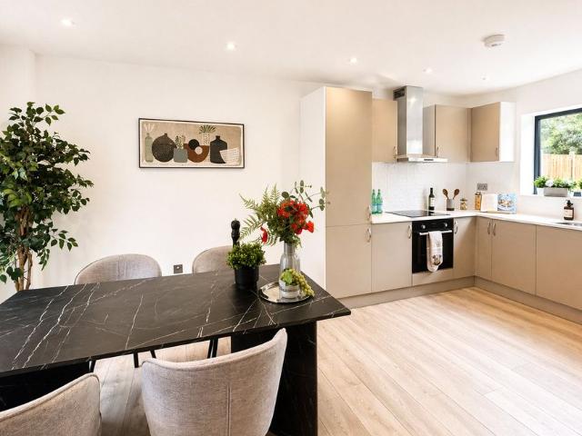 Farnborough, Hampshire, GU14