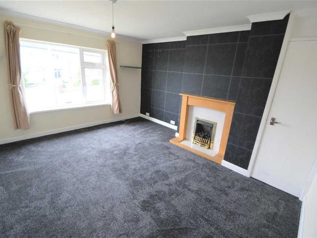 Farnborough Road, Clifton, Nottingham NG11, 1 bed flat to rent, £725 pcm | PrimeLocation