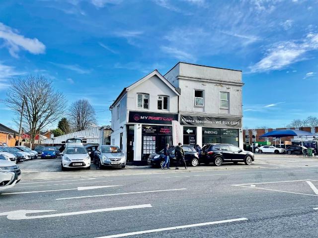 Farnborough Road, Farnborough GU14, 1 bed flat to rent, £800 pcm | PrimeLocation