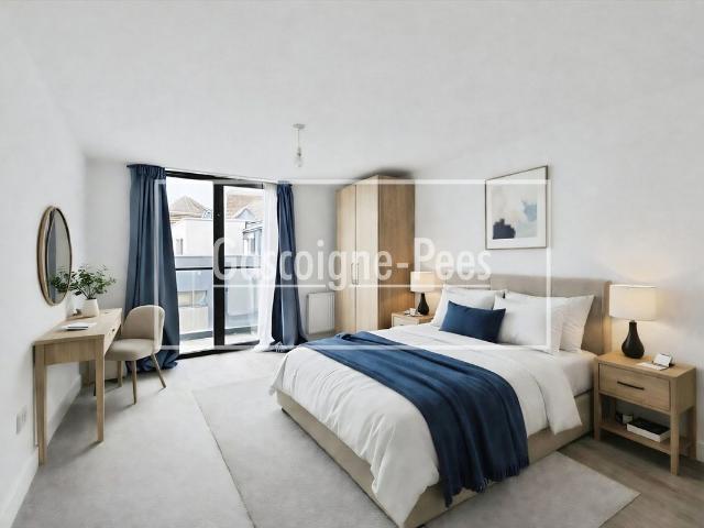 Farnborough Road, Farnborough GU14, 2 bed flat to rent, £1,600 pcm | PrimeLocation
