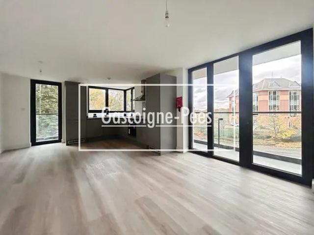 Farnborough Road, Farnborough