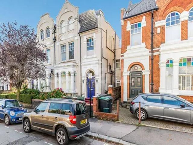 Farnfield Close, London, N8 9FF, United Kingdom | 1 bed apartment for rent #154612908 | Rentberry