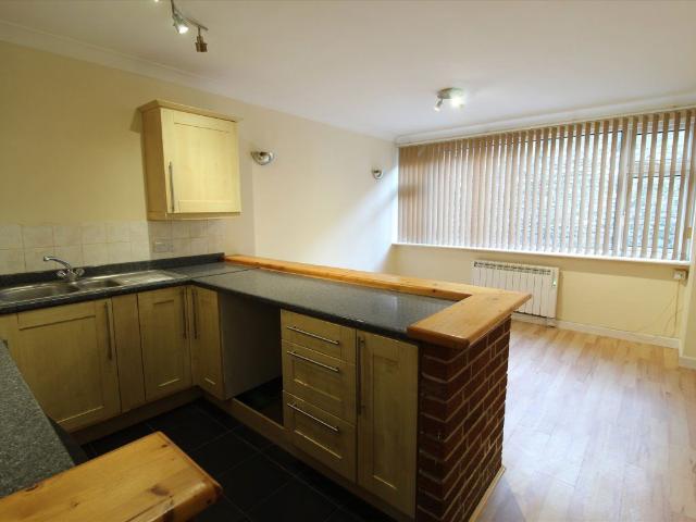 Farnham Court, Mountsorrel, Leicestershire LE12, 2 bed flat to rent, £795 pcm | PrimeLocation