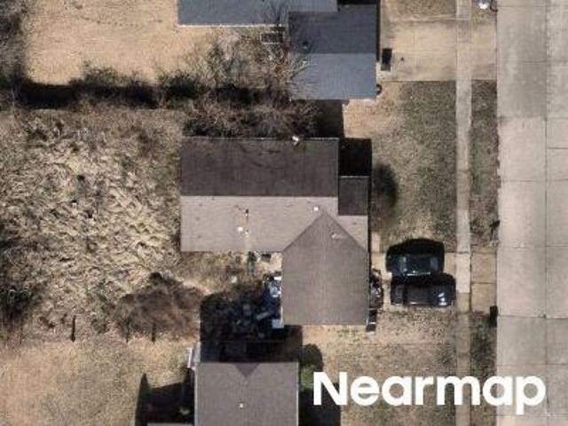 Farnham Ln