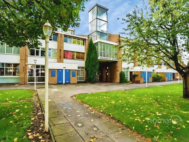 Farnham Road, Slough, Berkshire SL2, 1 bed flat to rent, £1,200 pcm | PrimeLocation