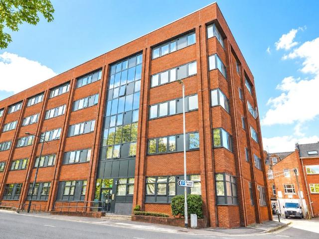 Farnsby Street, Swindon, Wiltshire SN1, 1 bed flat to rent, £750 pcm | PrimeLocation