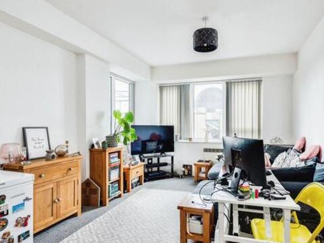 Farnsby Street, Swindon, 1 Bedroom Flat