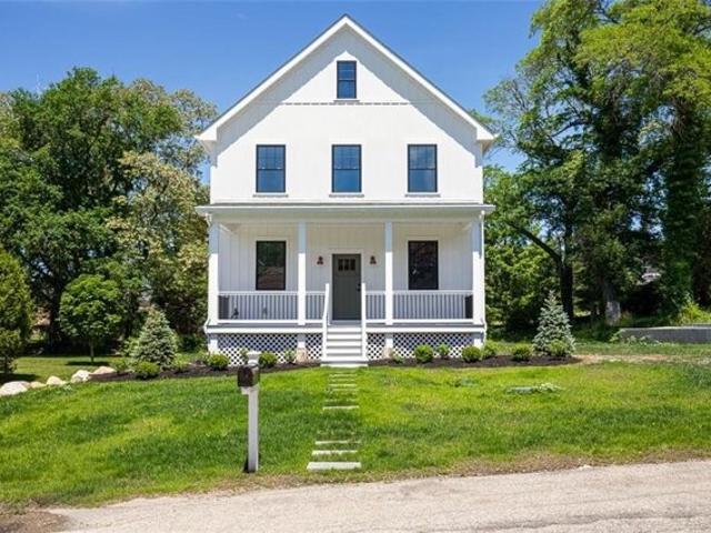 Farnsworth Ave, Tiverton, Home For Sale